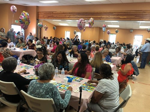 Dia de las Madres Loteria Draws a Crowd | Val Verde Regional Medical Center