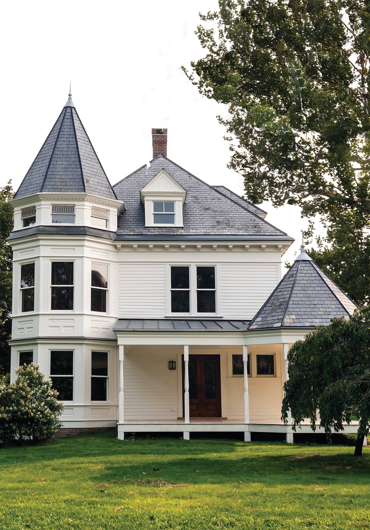 Modern Victorian: Reimagining Victorian Style for Contemporary Homes