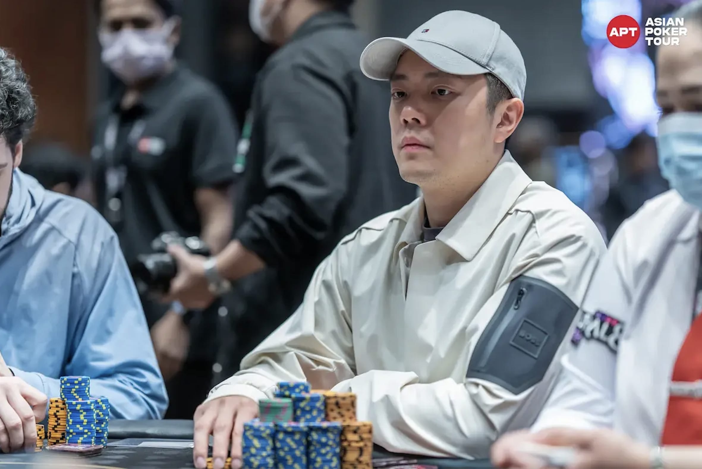 Historic APT Manila Main Event sees 159 remain, Zhen Chen leads Day 3 ...
