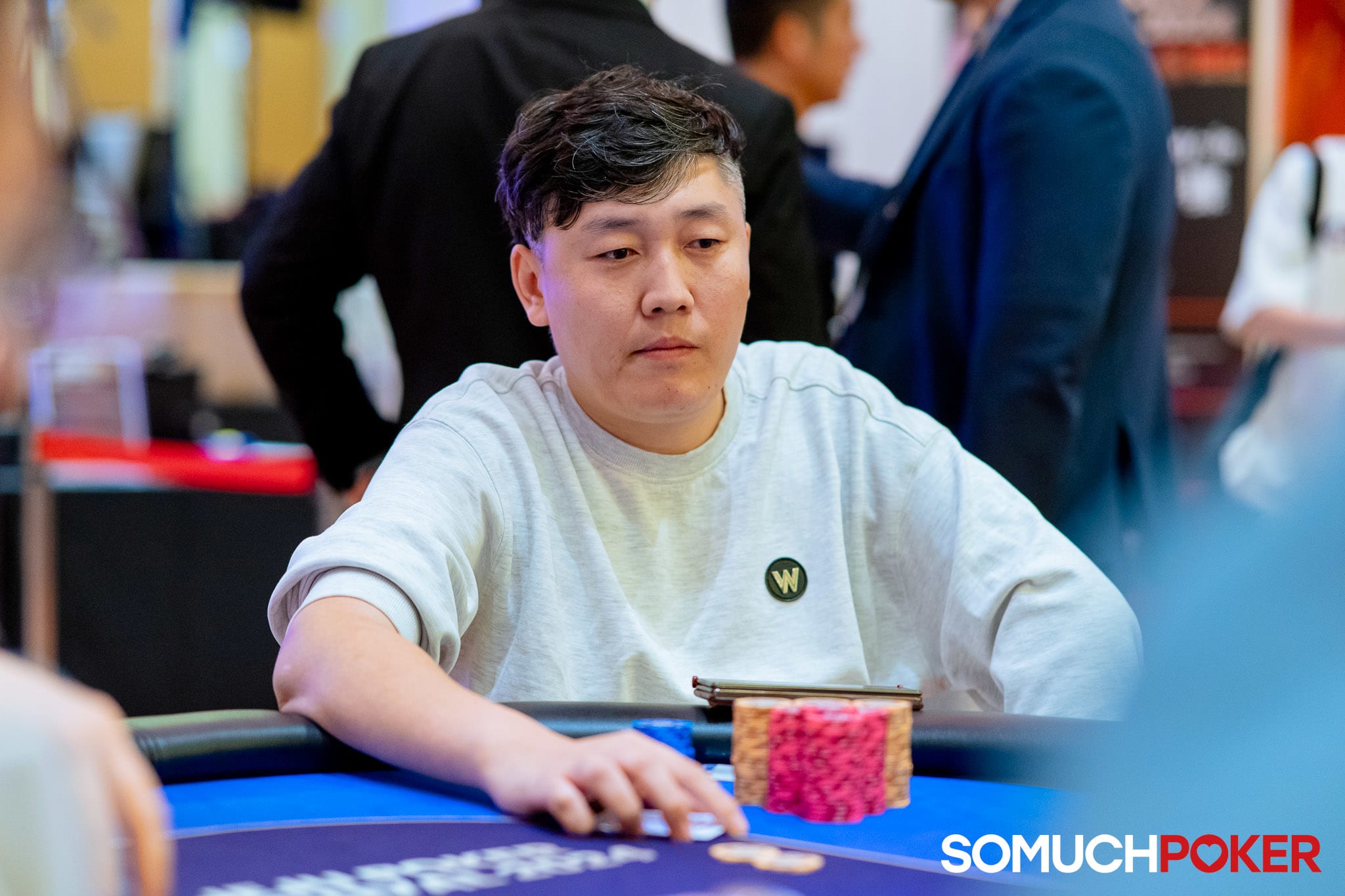 Jeju Poker Festival 2024: Zhiyuan Zhang Tops WPT Main Event Day 1A ...