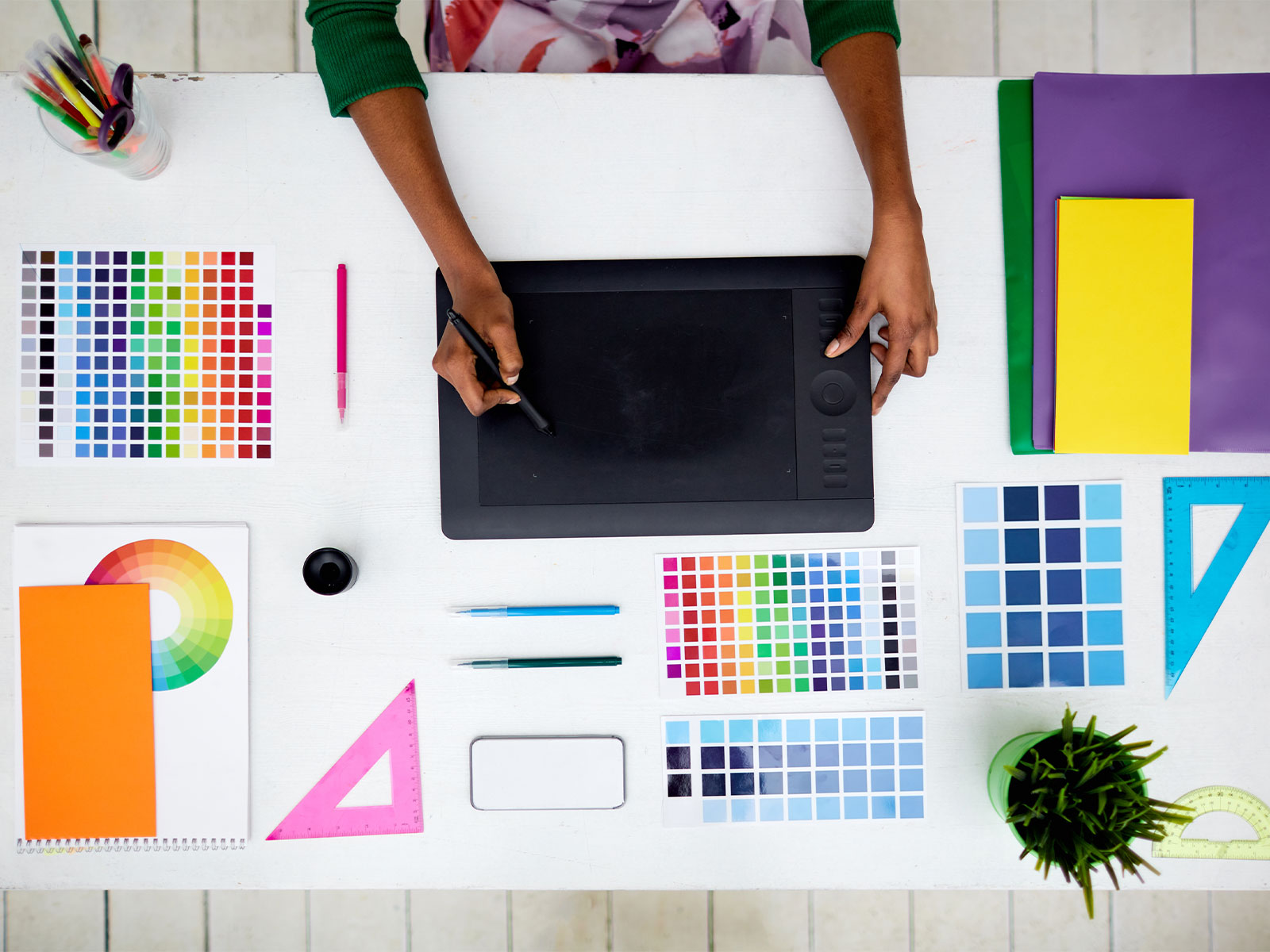 Choosing Your Creative Realm through Top Graphic Designing Software ...