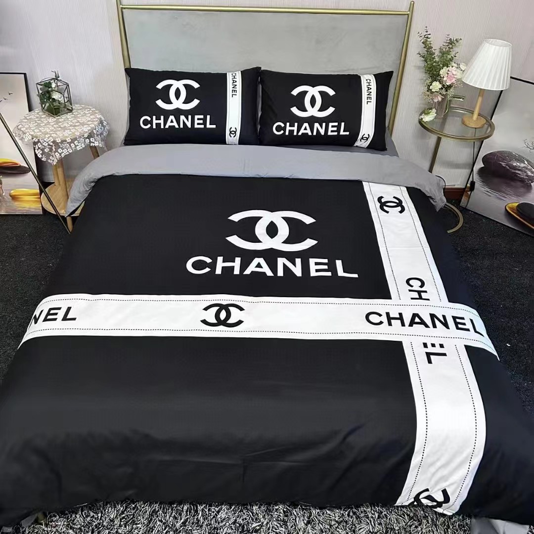 Chanel Black Premium Quality Bedsheets Stylish Comfortable Voguemine