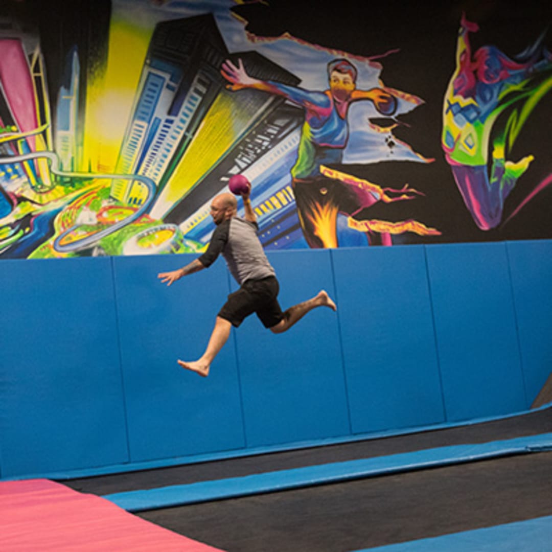 iSaute Brossard - Centre de trampoline | Québec Vacances