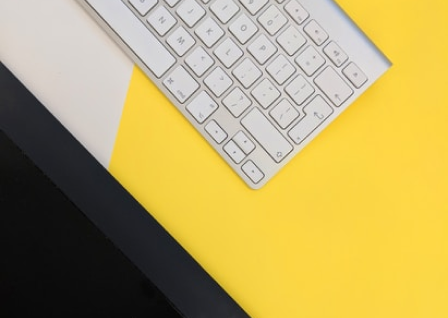 Week day text - JavaScript (Basic) certification test solution ...