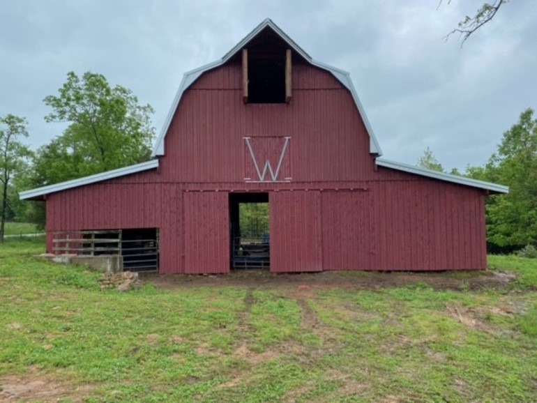 Gambrel Cattle Barn | Wood-Mizer Personal Best Contest