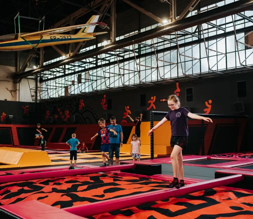 Hangar 646 Gocław | Going.