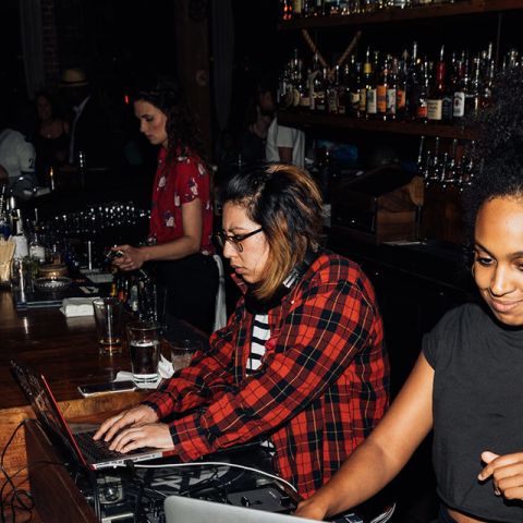 Nightlife | The Official Guide to Portland