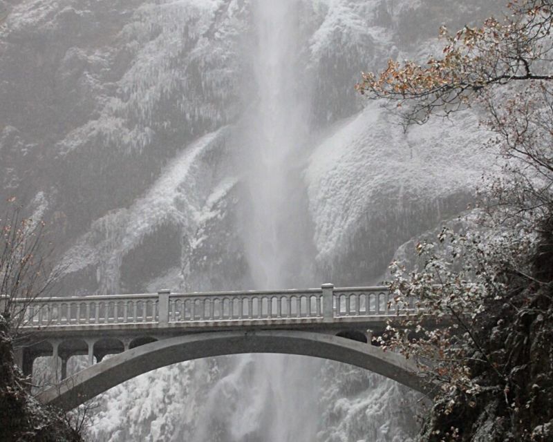 multnomah falls winter