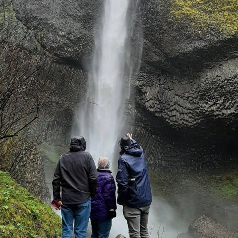 Columbia River Gorge Waterfall Tour | The Official Guide to Portland