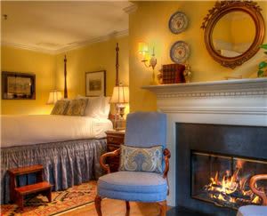 Historic Newport Inn Photos & Gallery - The Francis Malbone House