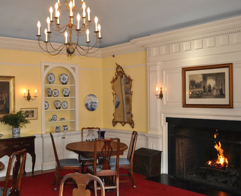 Historic Newport Inn Photos & Gallery - The Francis Malbone House