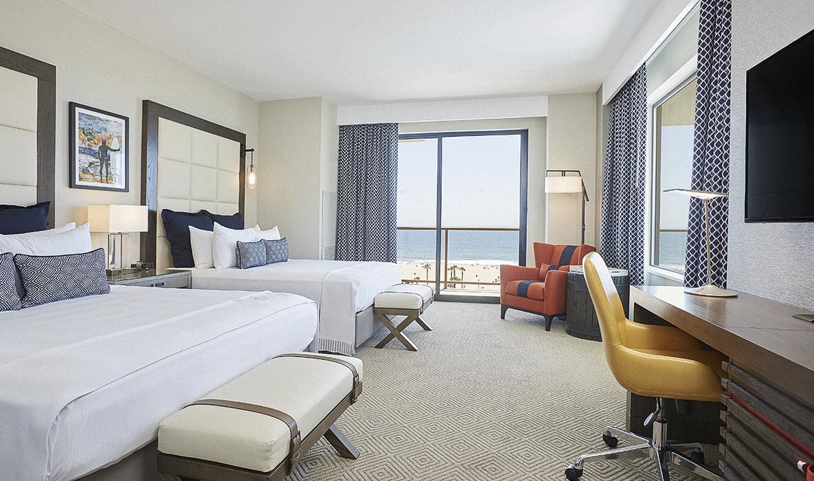 Luxury Resort in Huntington Beach - The Waterfront Beach Resort