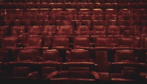 Dream Symbol: Cinema Club - Exploring Its Meaning and Interpretation