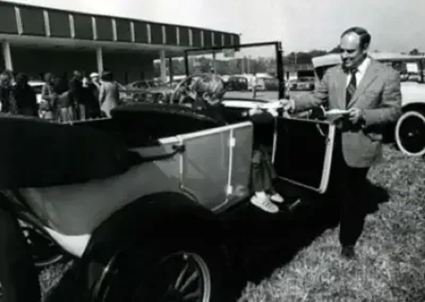 Pooler Ford Dealer, About J.C. Lewis | J.C. Lewis Ford Pooler