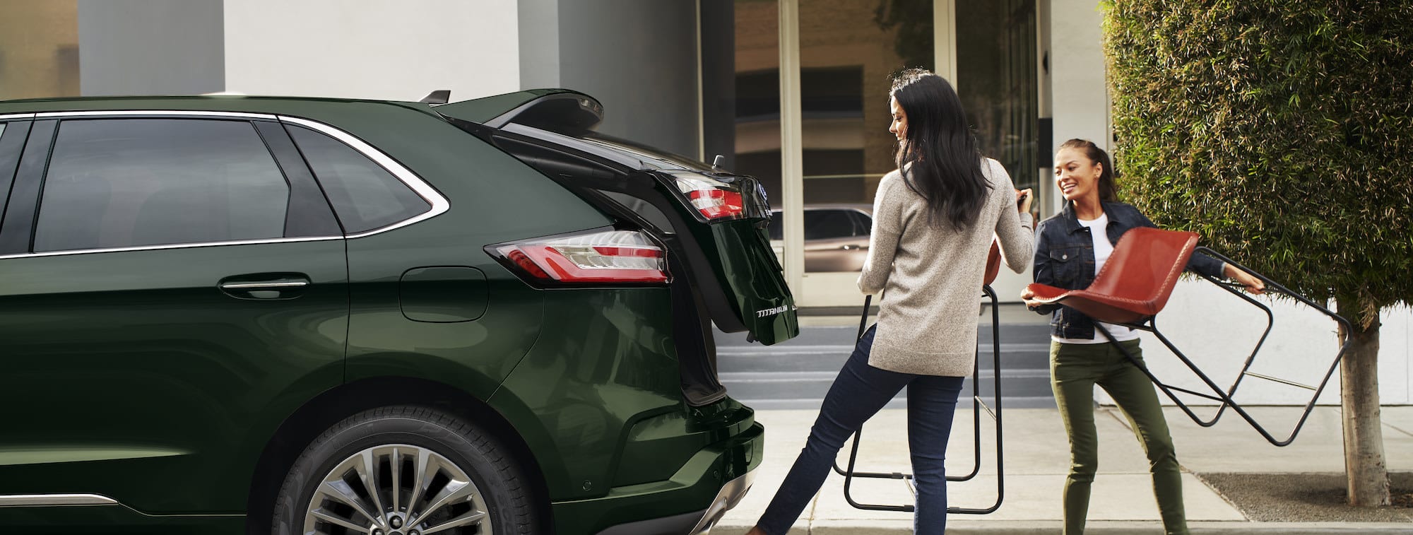 Leasing a Car In Maryland | Apple Ford