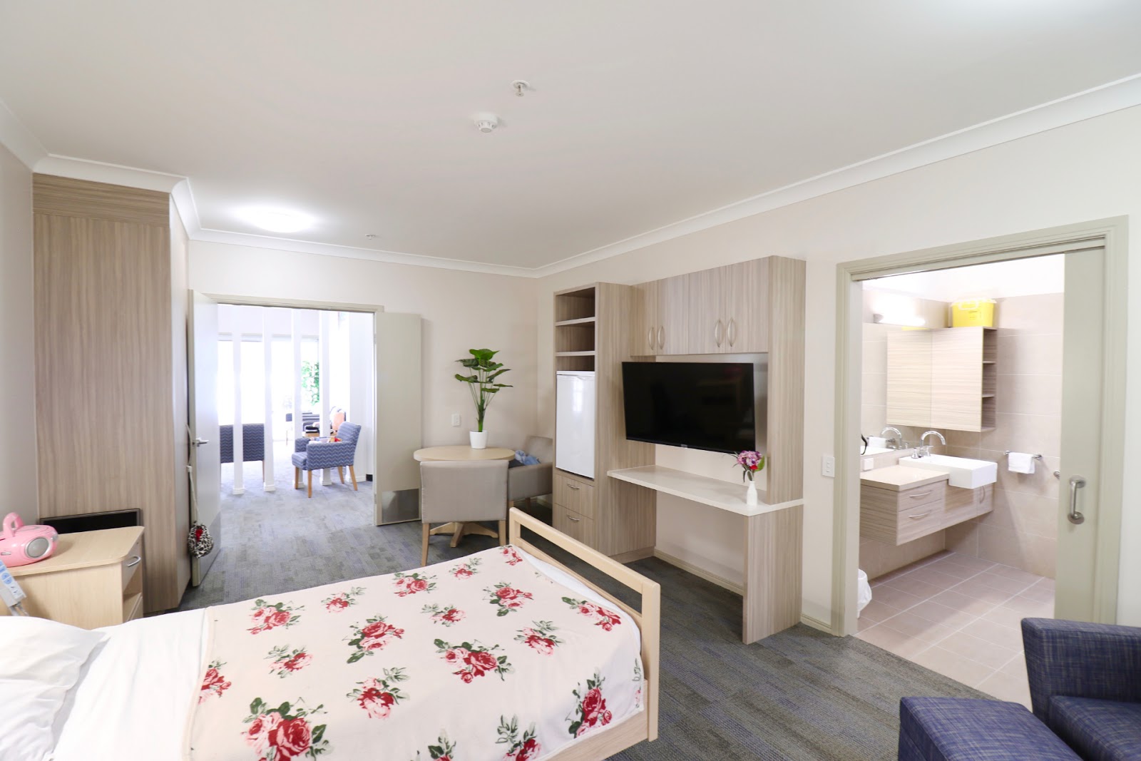Ozcare Ozanam Villa Burleigh Heads Aged Care Facility - Aged Care Home ...