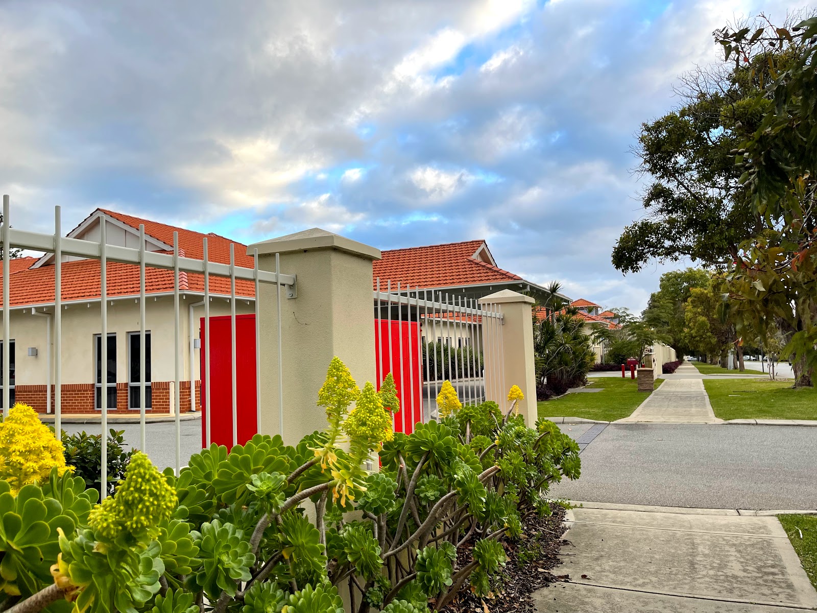 Alfred Carson Lodge, WA | CaringCo