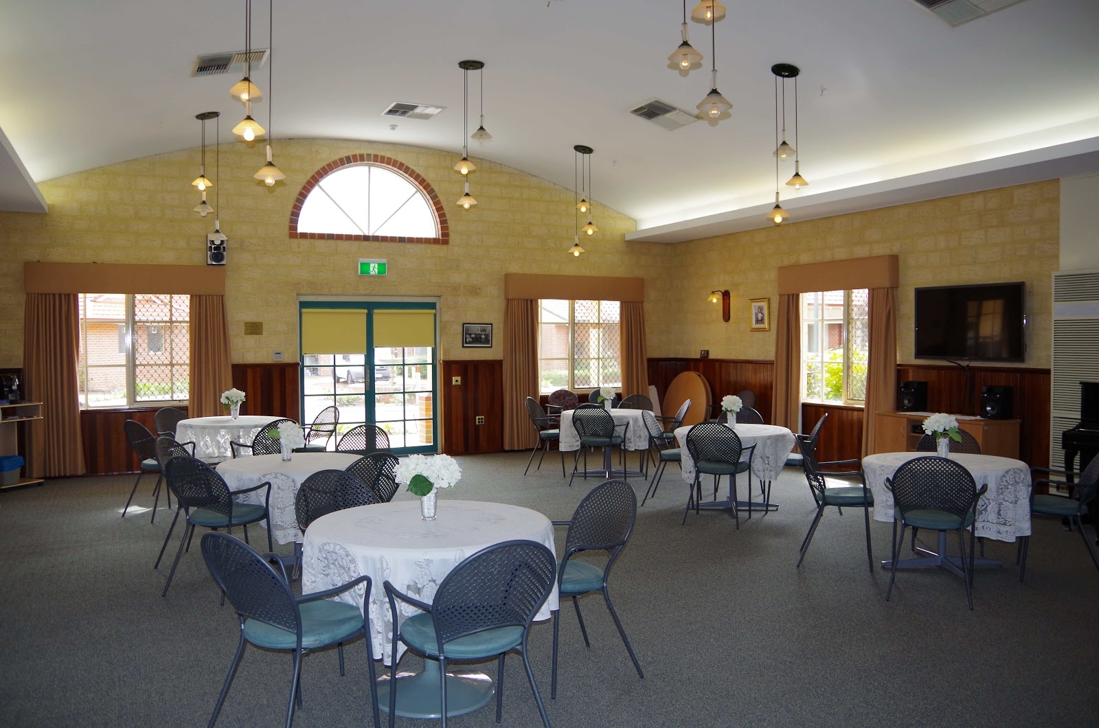 Brightwater - Birralee Care Facility - Aged Care Home in Innaloo ...