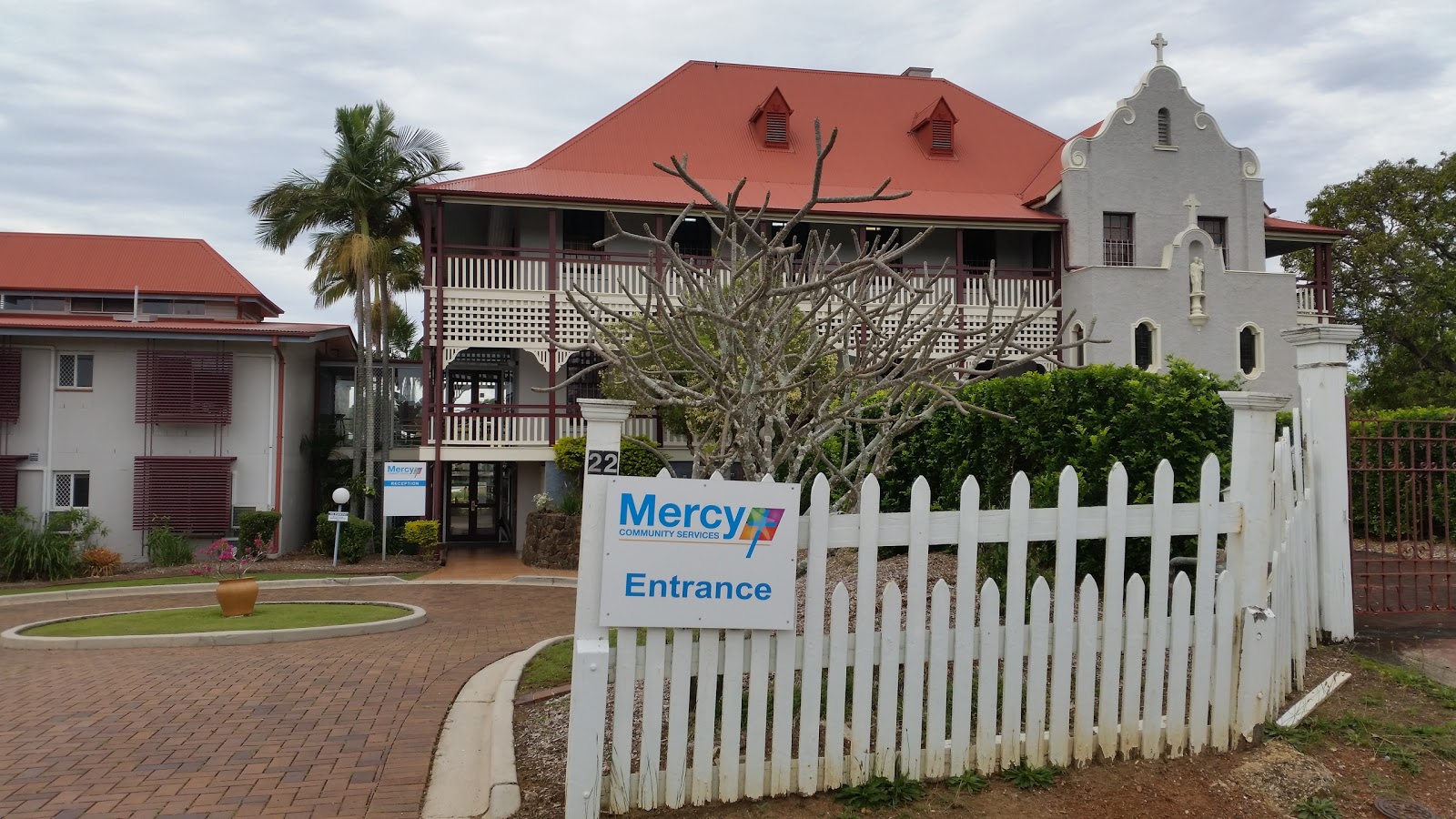 Mercy Community - Aged Care Home in Nudgee | Caring Co