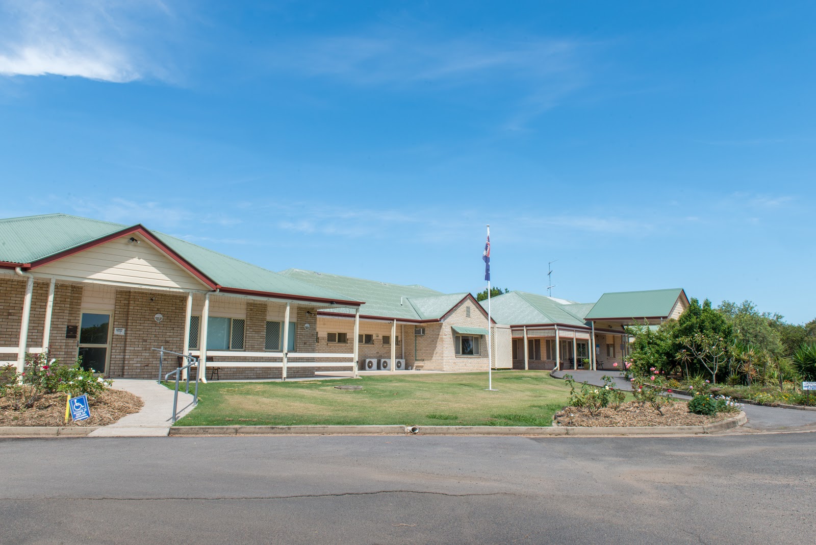 Blue Care Lowood Glenwood Aged Care Facility, 49 MAIN Street LOWOOD ...