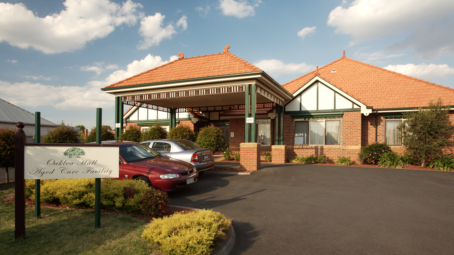 Oaklea Hall Aged Care - Aged Care Home in Oakleigh | Caring Co