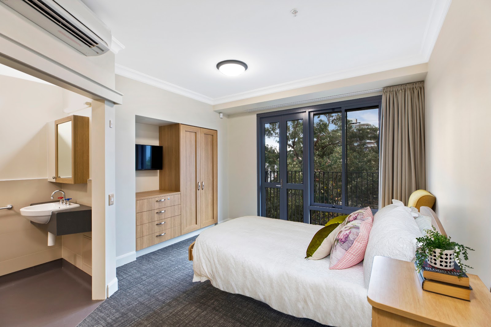 HammondCare - Darlinghurst - Aged Care Home in Darlinghurst | Caring Co