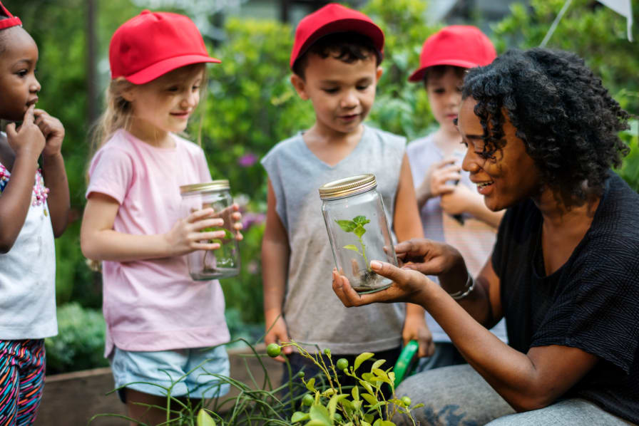 simple outdoor learning ideas