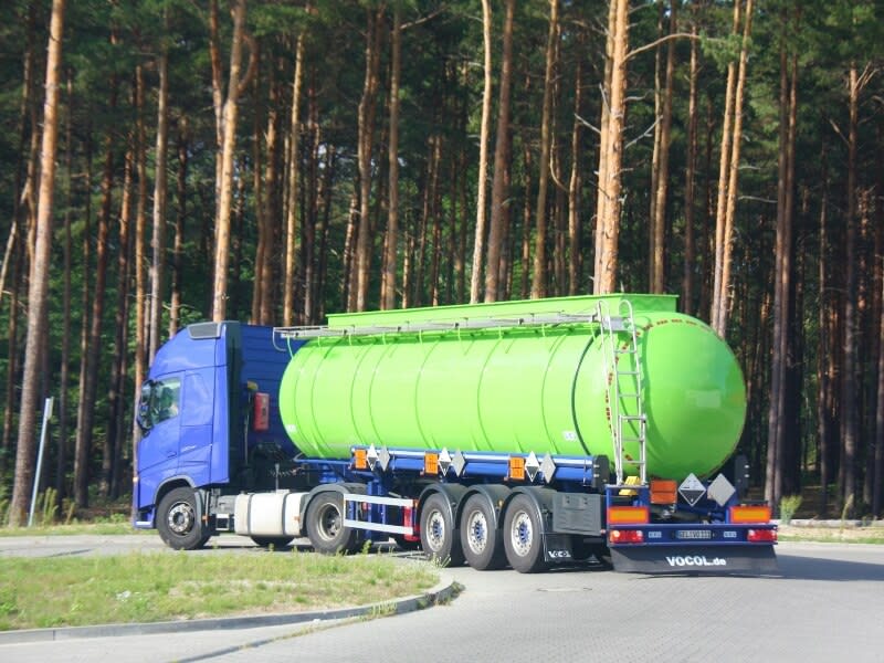 How Does Renewable Diesel Compare to Other Fuel Types? 3 Insights