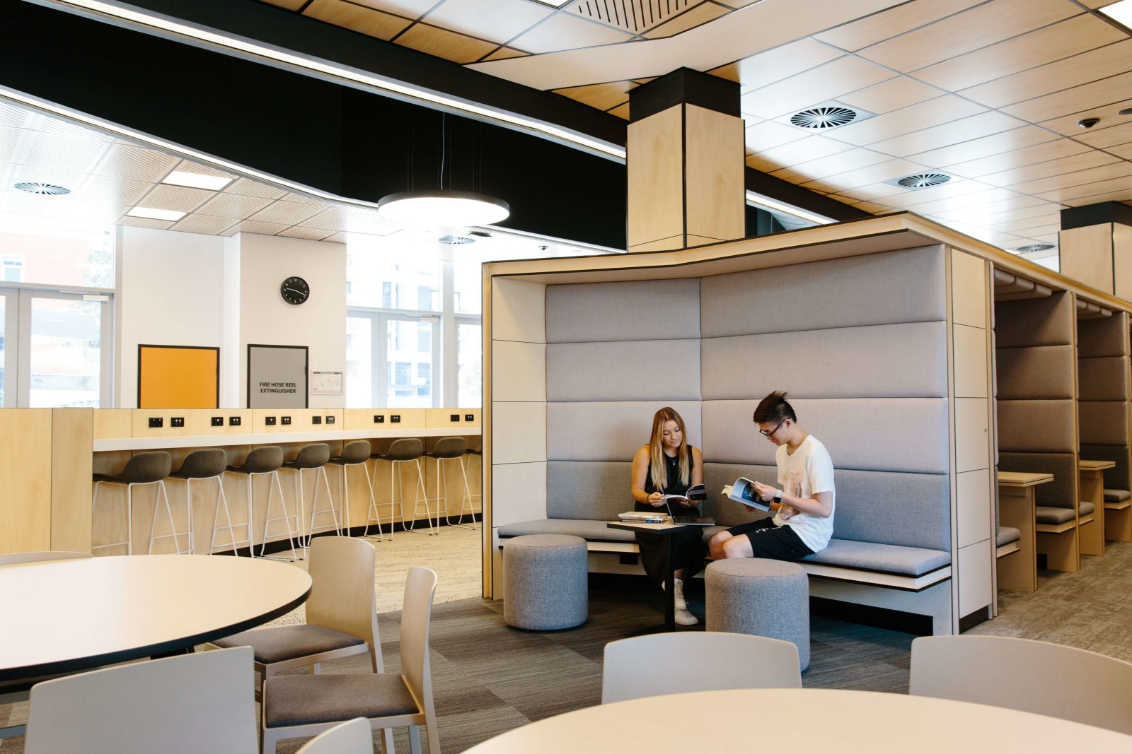 Library | Supporting study and research | Morling College