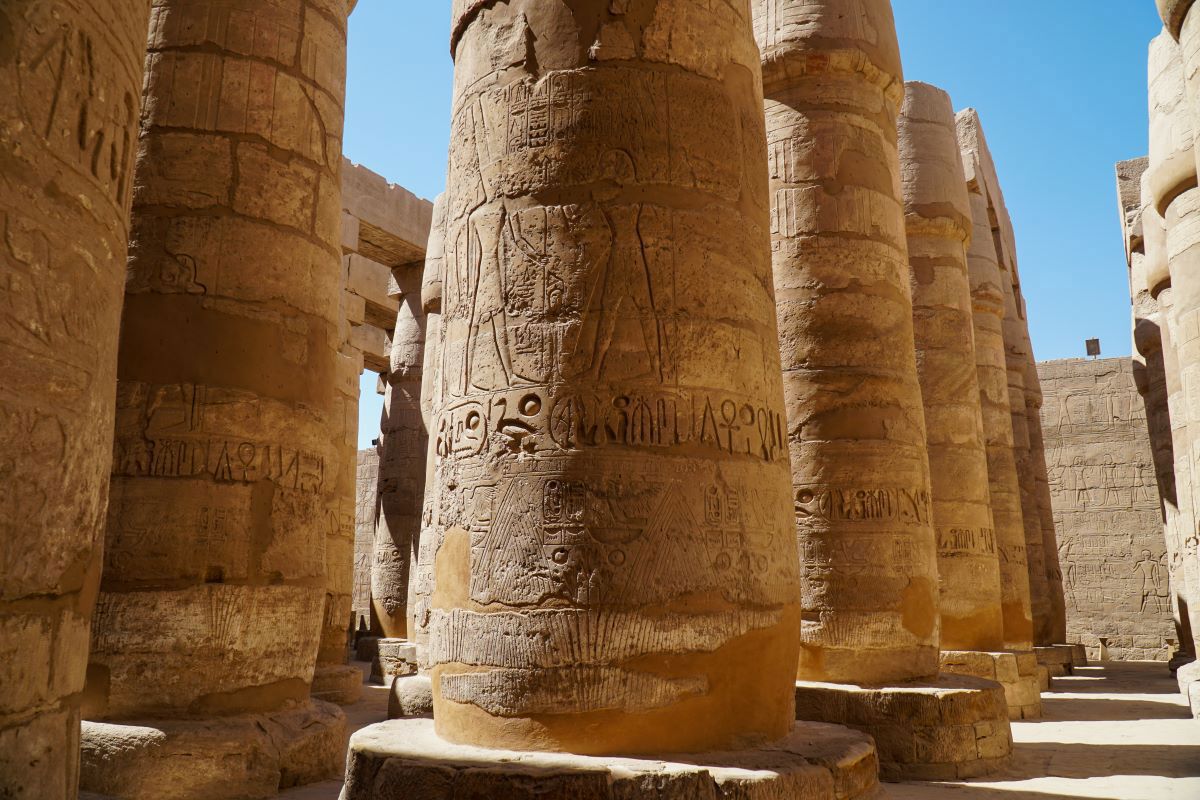 14-Day Egypt Family Tour: Pyramids, Nile Cruise & Red Sea Mr & Mrs Egypt