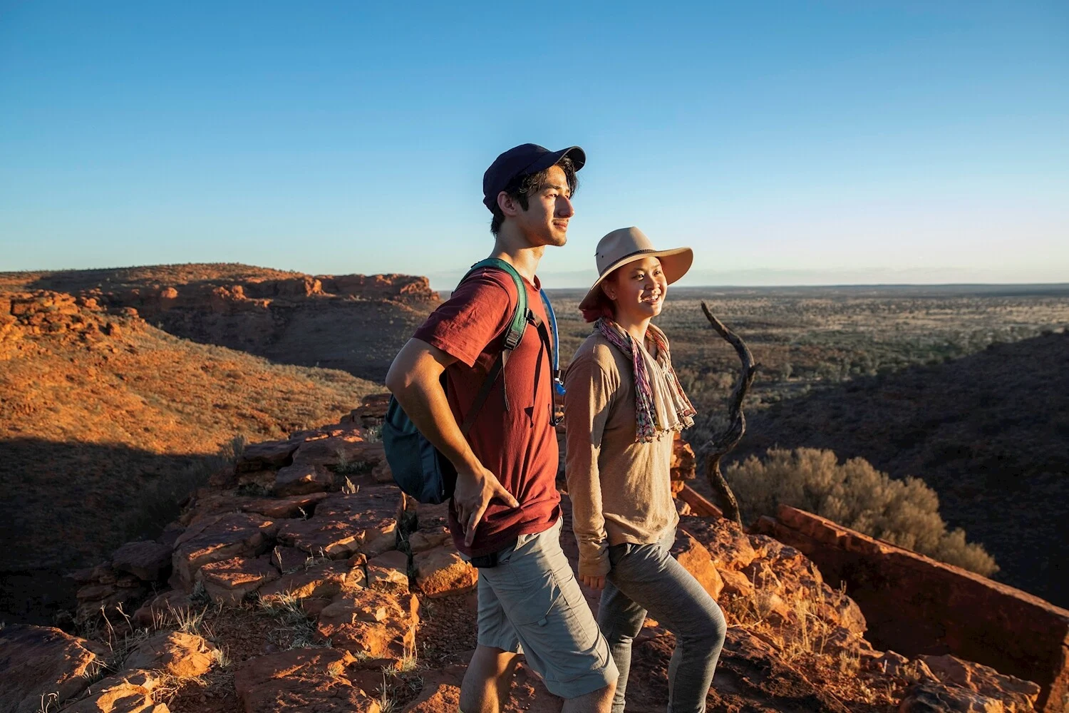 3 Day 2 Night Uluru and Kata Tjuta Experience | Uluru Tours with Happy ...