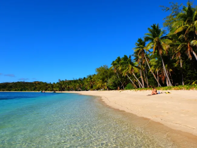 Fiji Tours & Island Adventures | Book Now & Save with Happy Travels