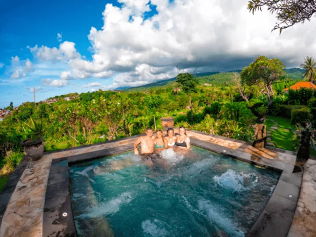 INTRO Travel Group Tours | The Best Backpacker Deals with Happy Travels