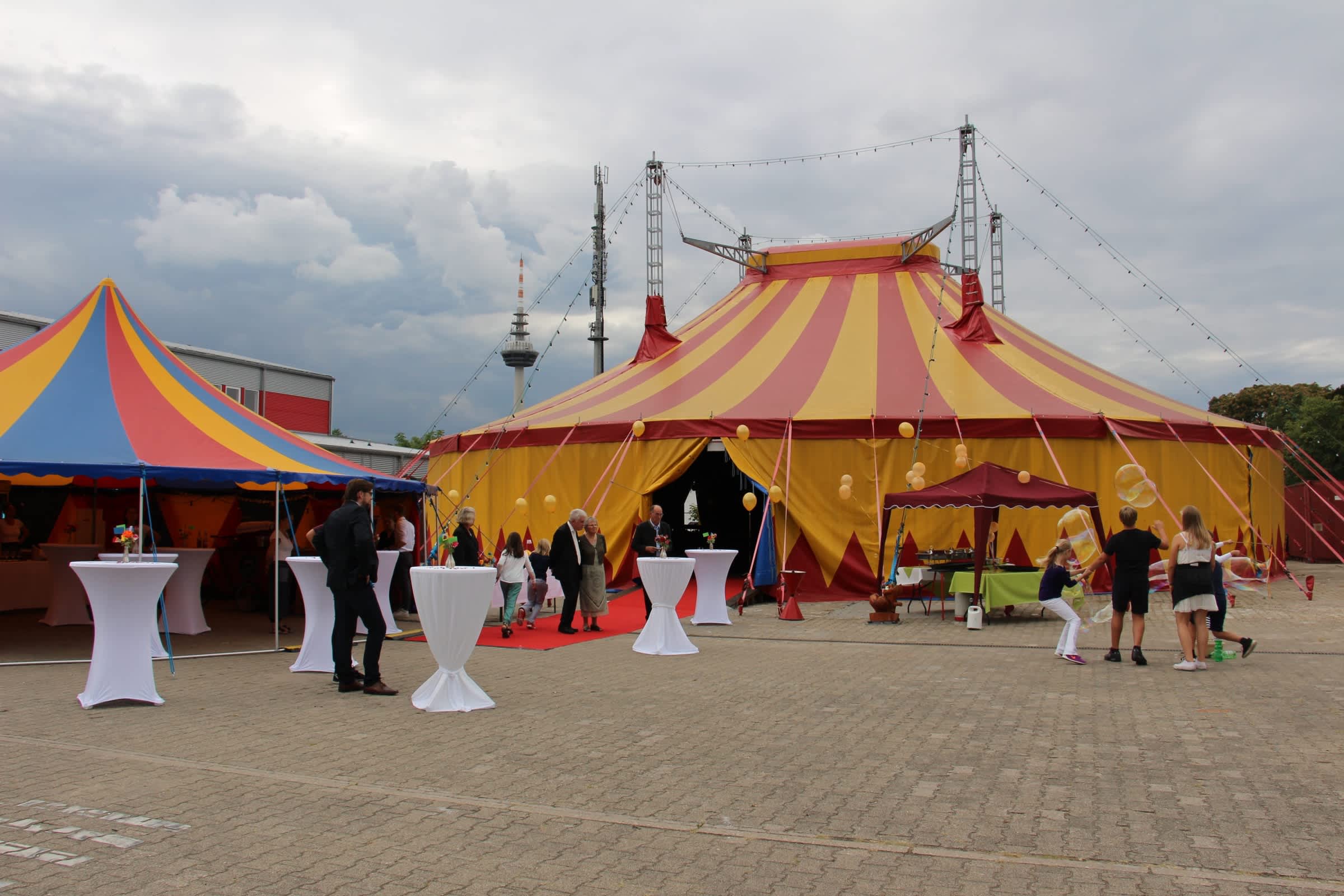 Kinder- & Jugendzirkus Paletti | Mannheim | Hochzeitsportal24