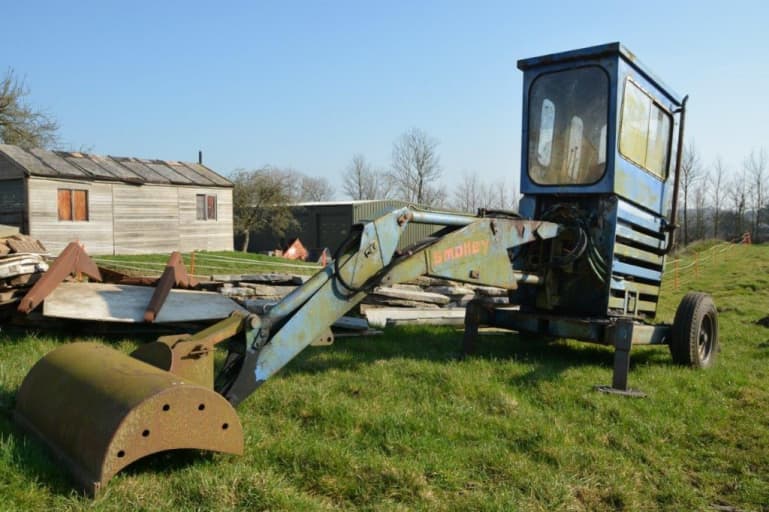 The Mini Excavator: Everything You Need To Know | DOZR