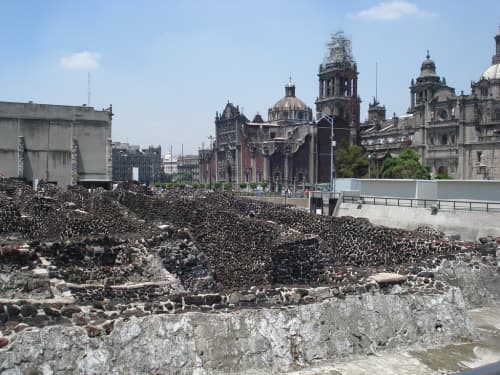 Building the Mexico City Metropolitan Cathedral | DOZR