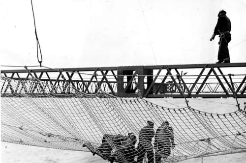 Building the Golden Gate Bridge - History, Facts & Construction | DOZR