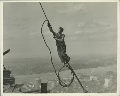 Building the Empire State Building | DOZR