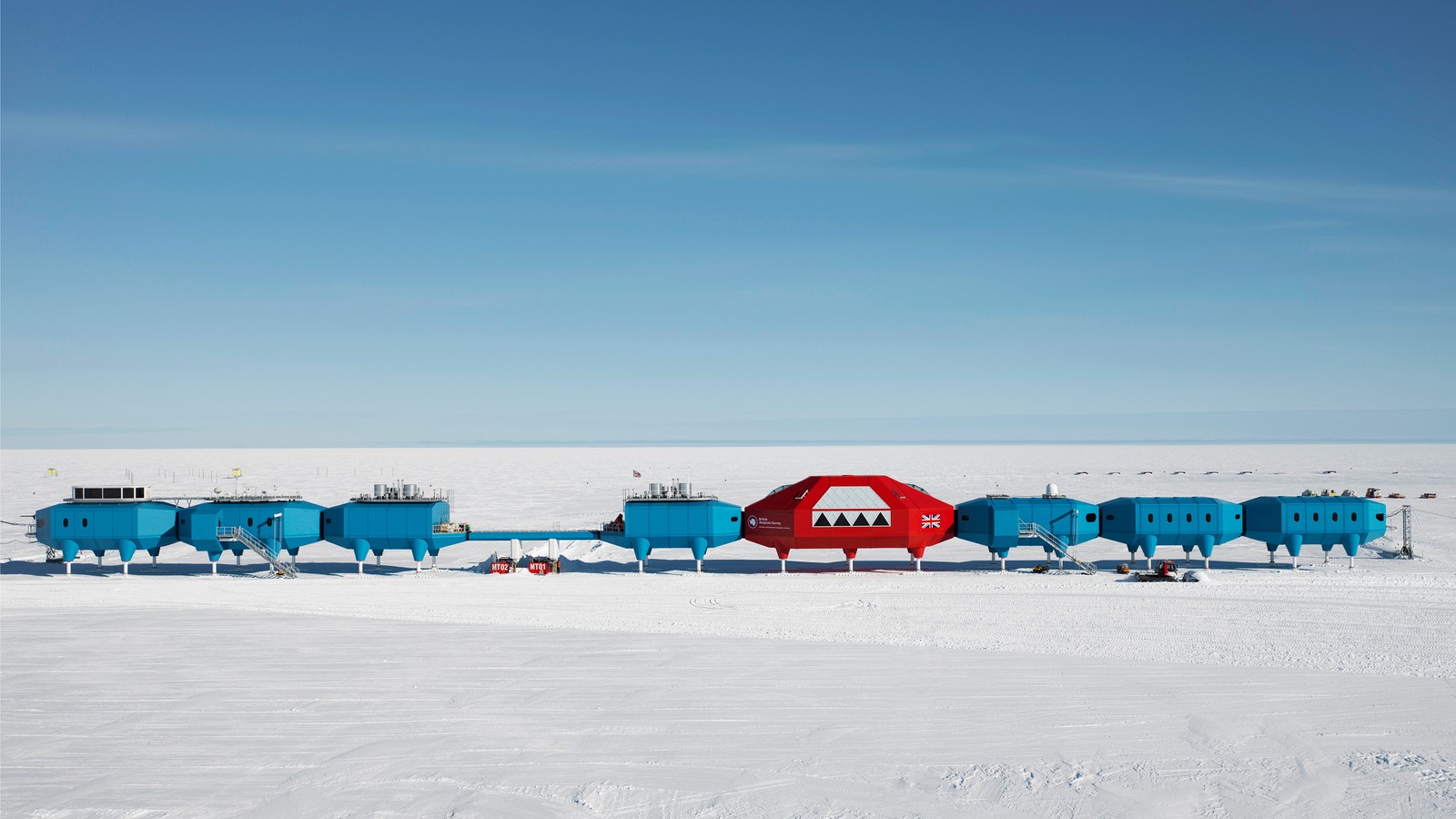Building the Halley VI Research Station in the Antarctic | DOZR