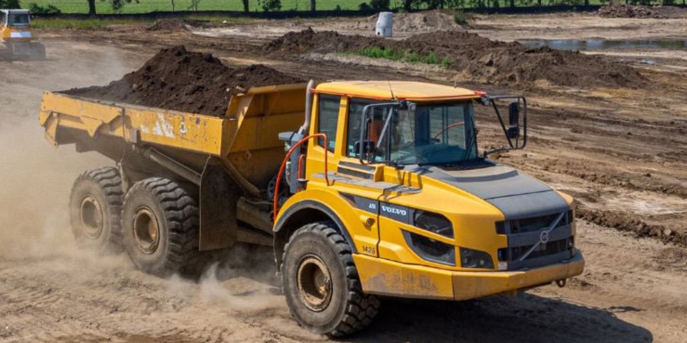 Articulated Dump Truck vs Rigid Dump Truck: Which One Should You Pick?