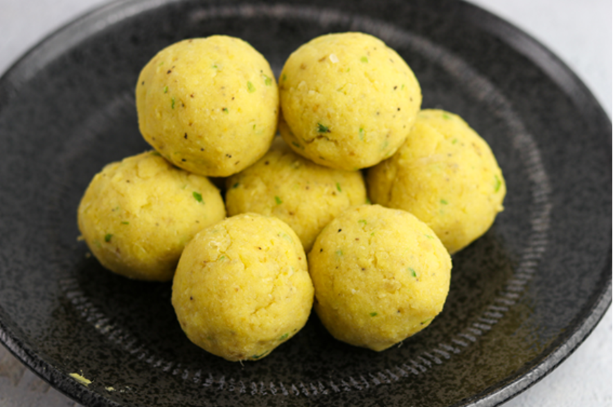 Caribbean Stuffed Plantains Balls with Fish