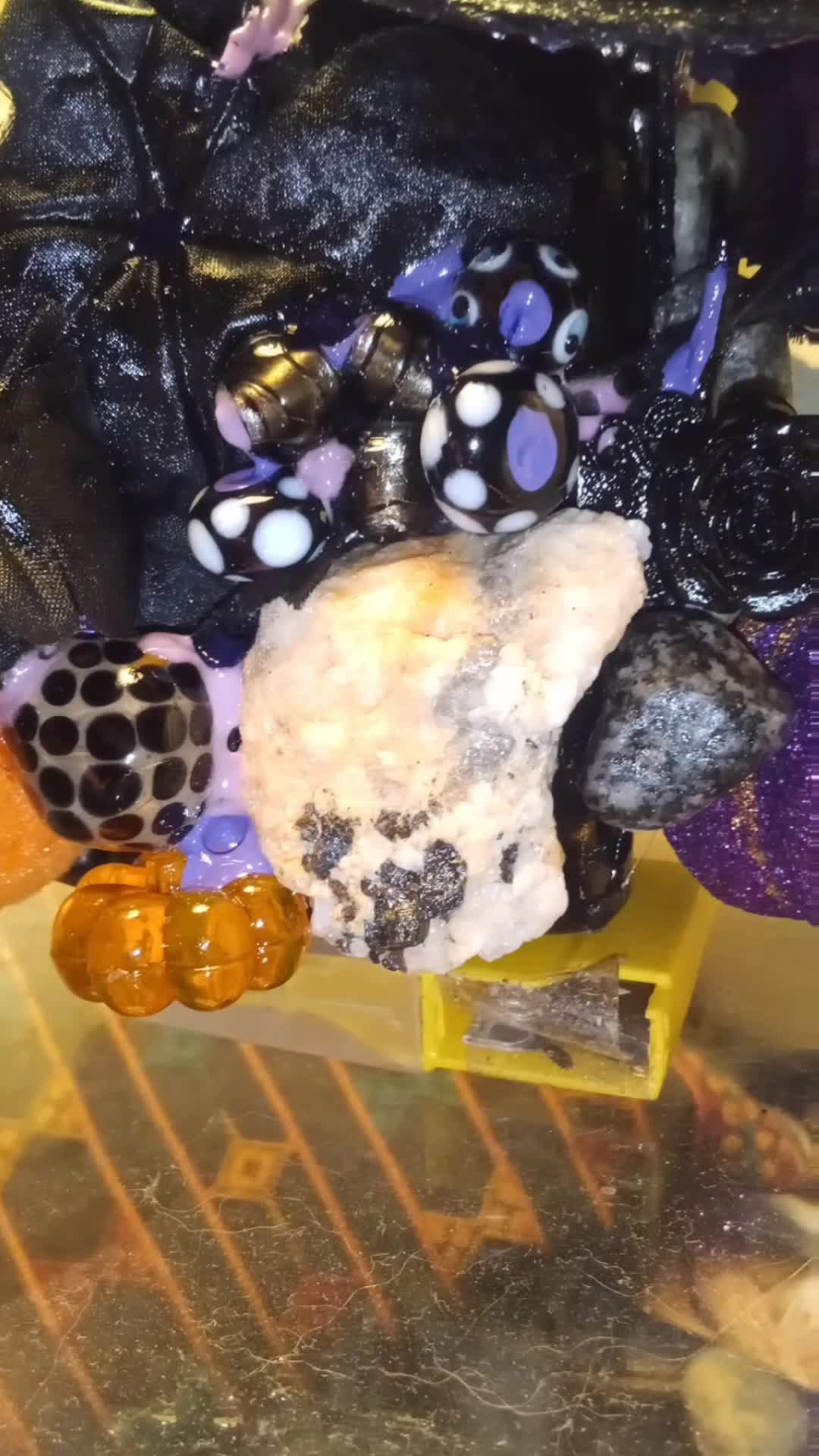 Handmade Halloween Decor: Potion Bottle & Craft Beads! | Reco