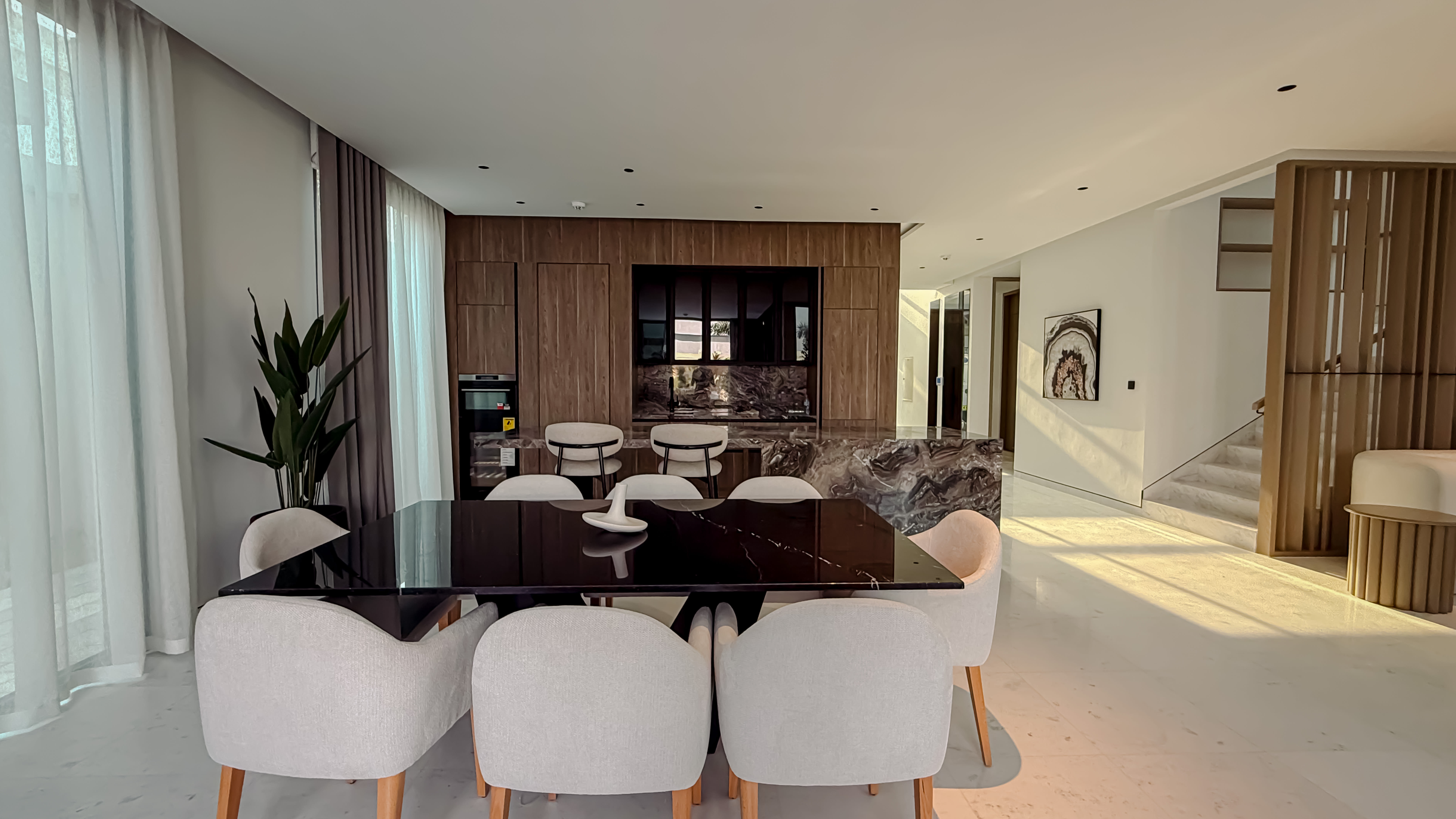 The Role of Interior Design in Dubai’s Real Estate Market | Insights ...