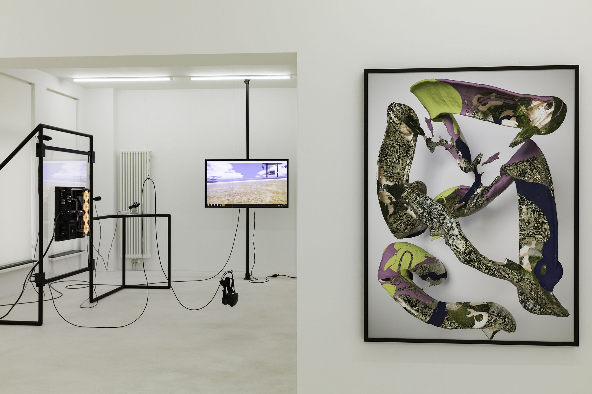 DAM Gallery | Artists | Gallery Viewer