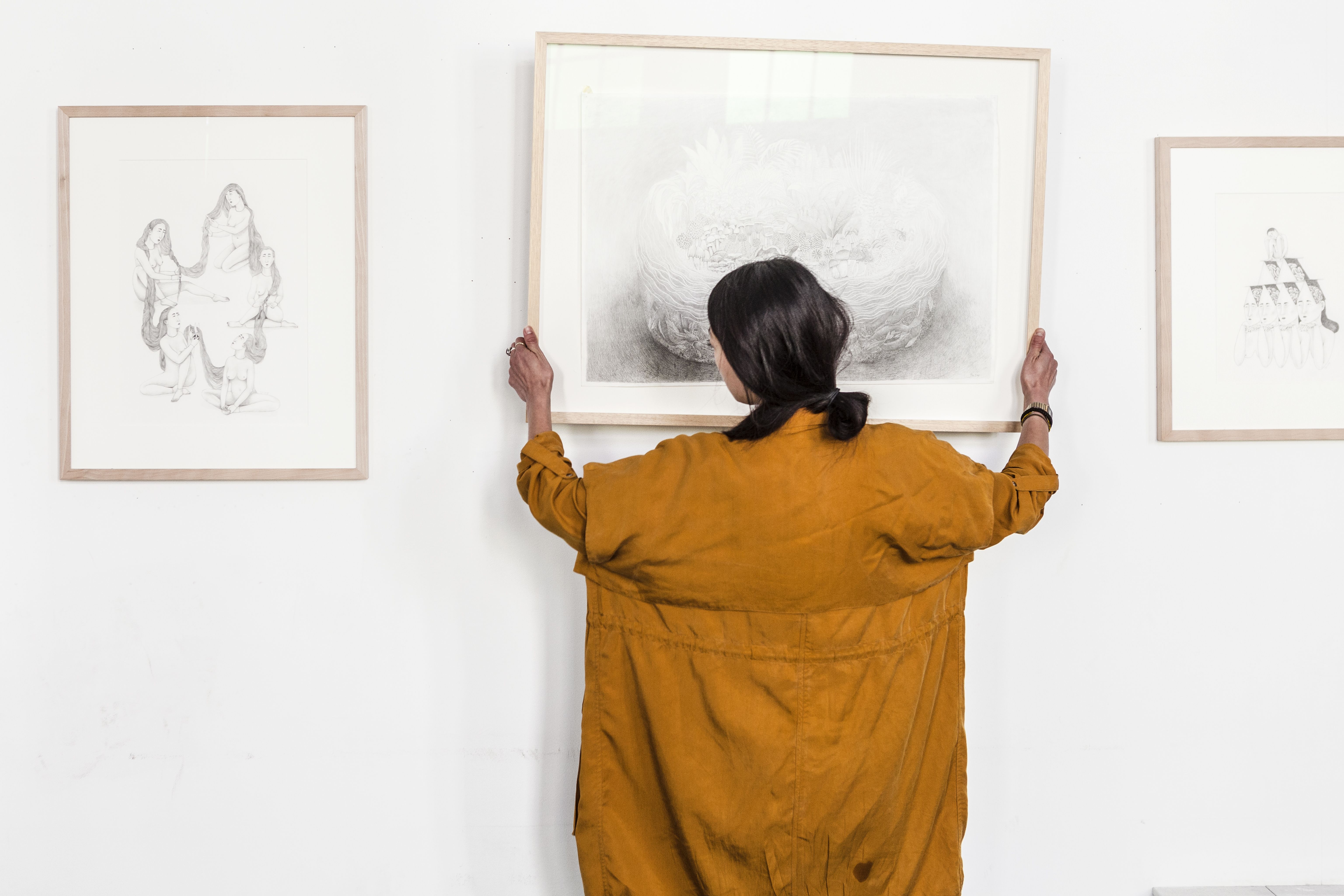 Drawing Online | Tja Ling Hu 嘉玲 | Gallery Viewer