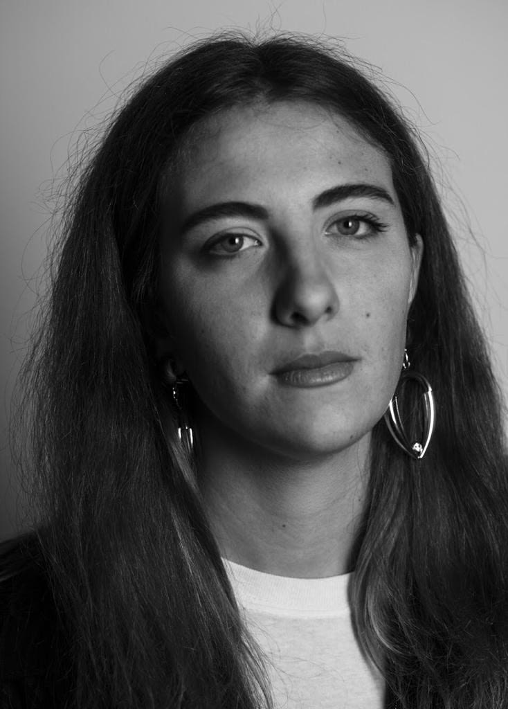 Alice Lucchinelli | Artiste sur la visionneuse de galeri...