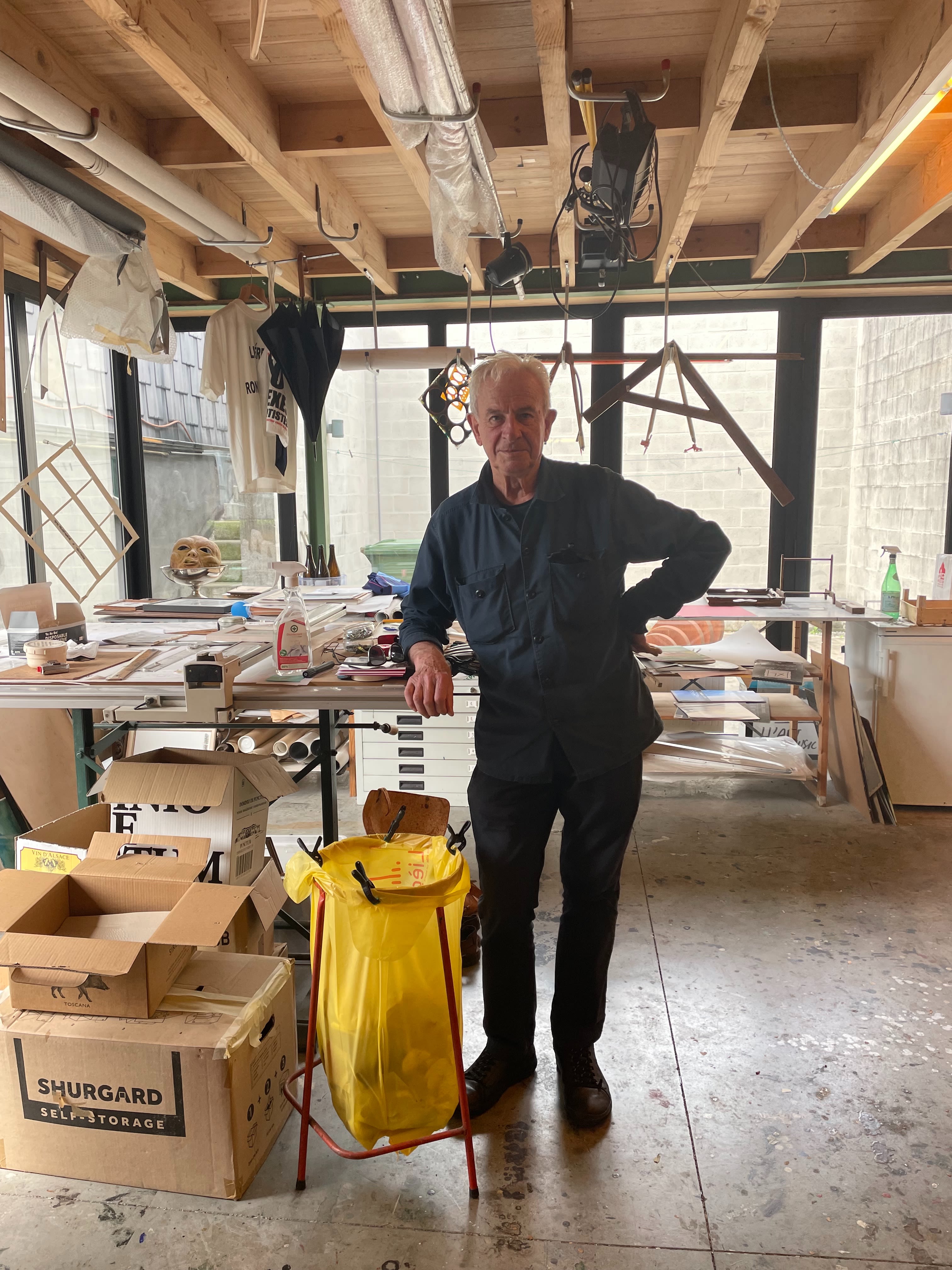 Jacques Charlier | Kunstenaar op Gallery Viewer | Galler...