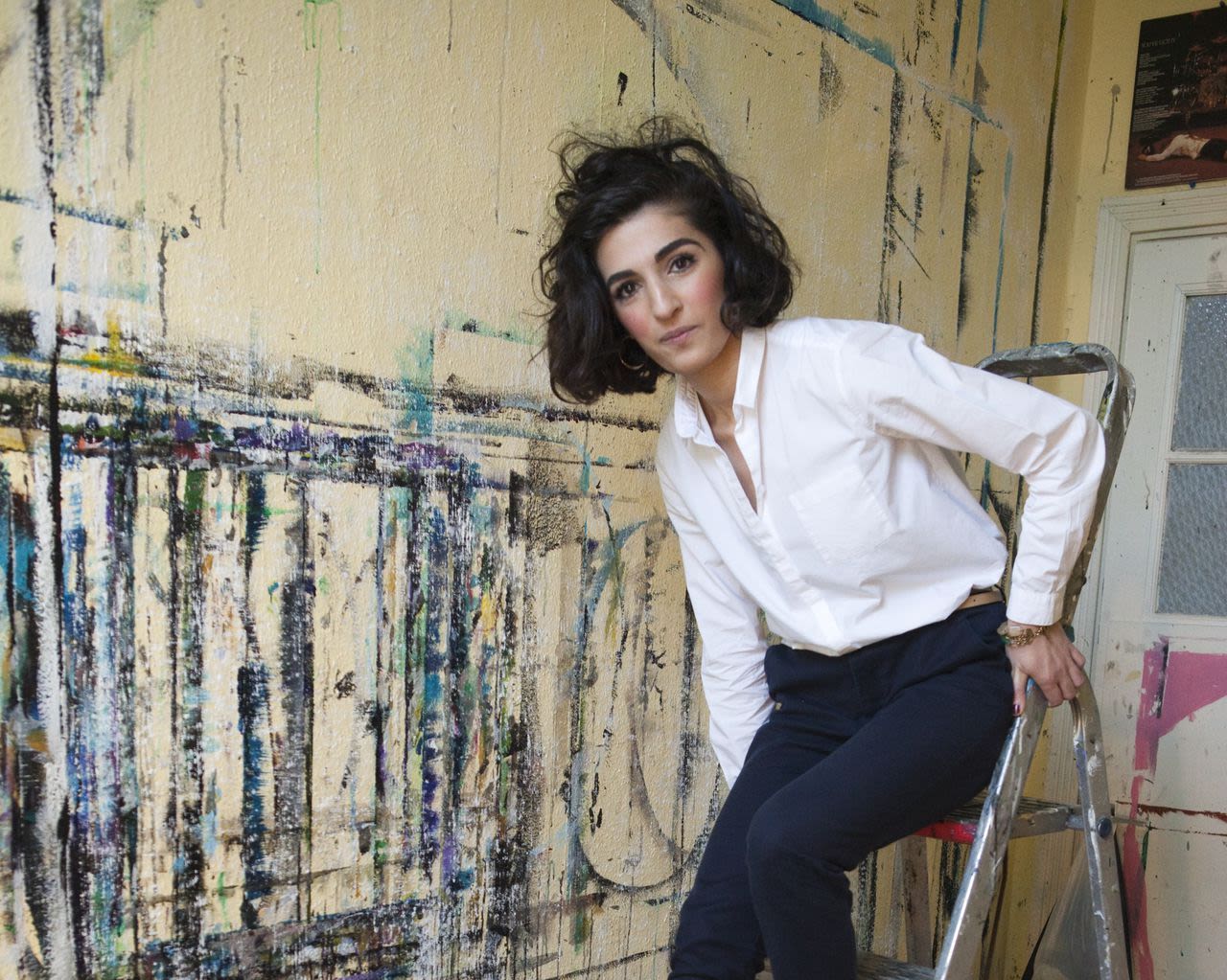 Ani Eloyan | Kunstenaar op Gallery Viewer | Gallery View...