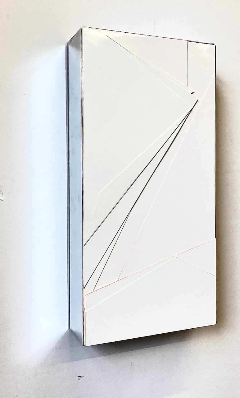 BOX 2.40.20.24 | Isabelle Borges | Gallery Viewer