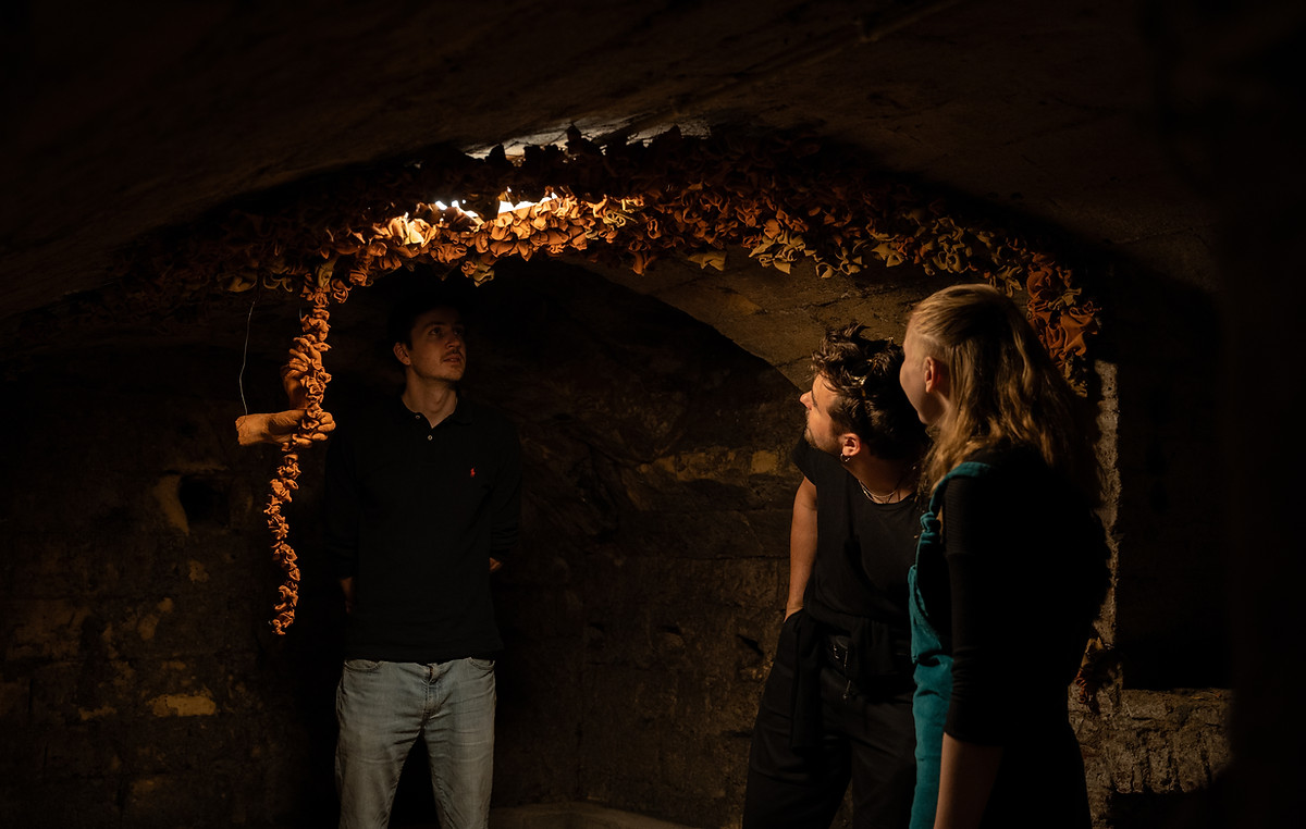 Klei als helend medium: Kate Studley in PontArte | Galle...